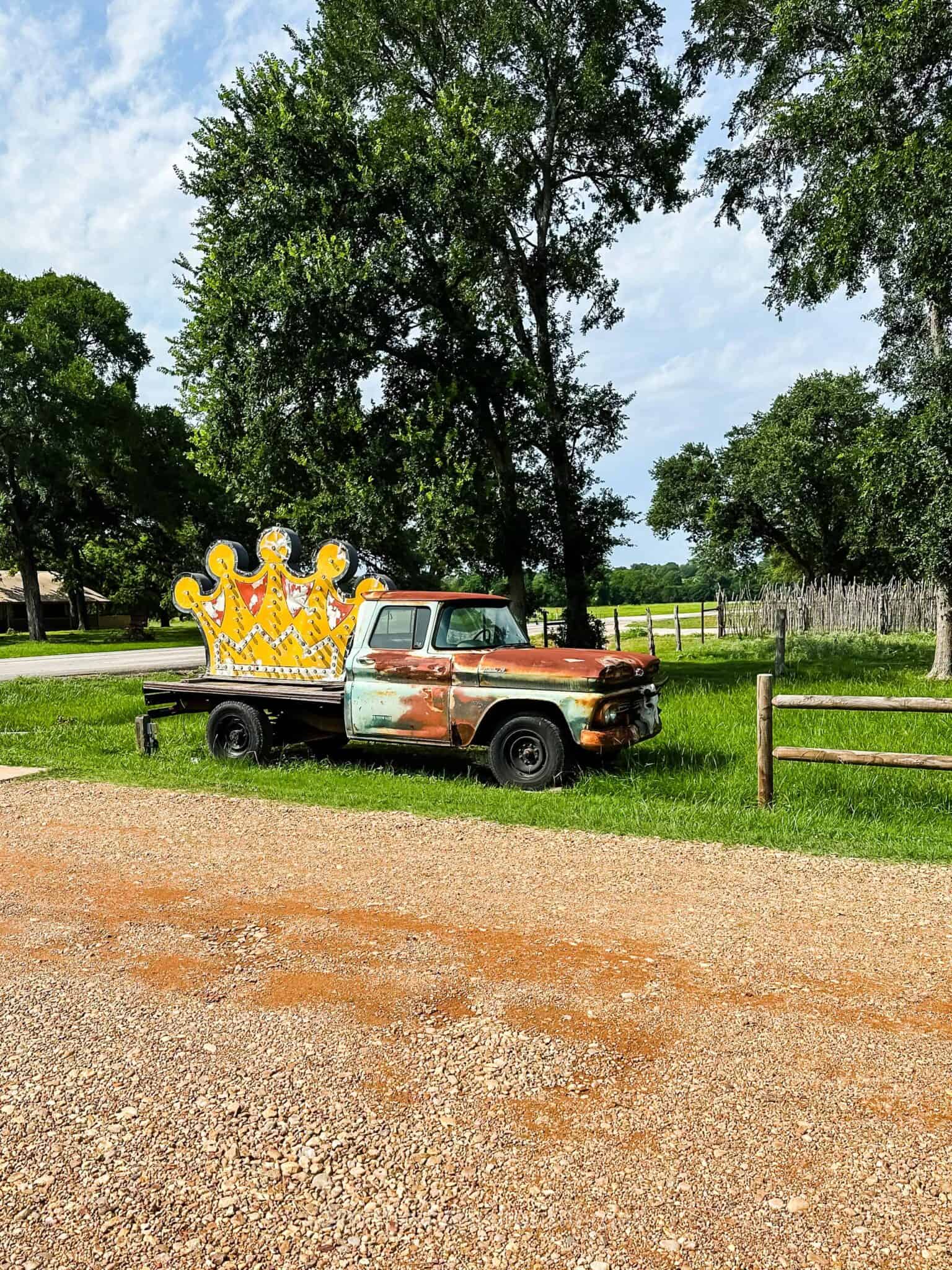 Round Top, Texas: A Stay at Junk Gypsy Wander Inn - Southern Crush on the Road