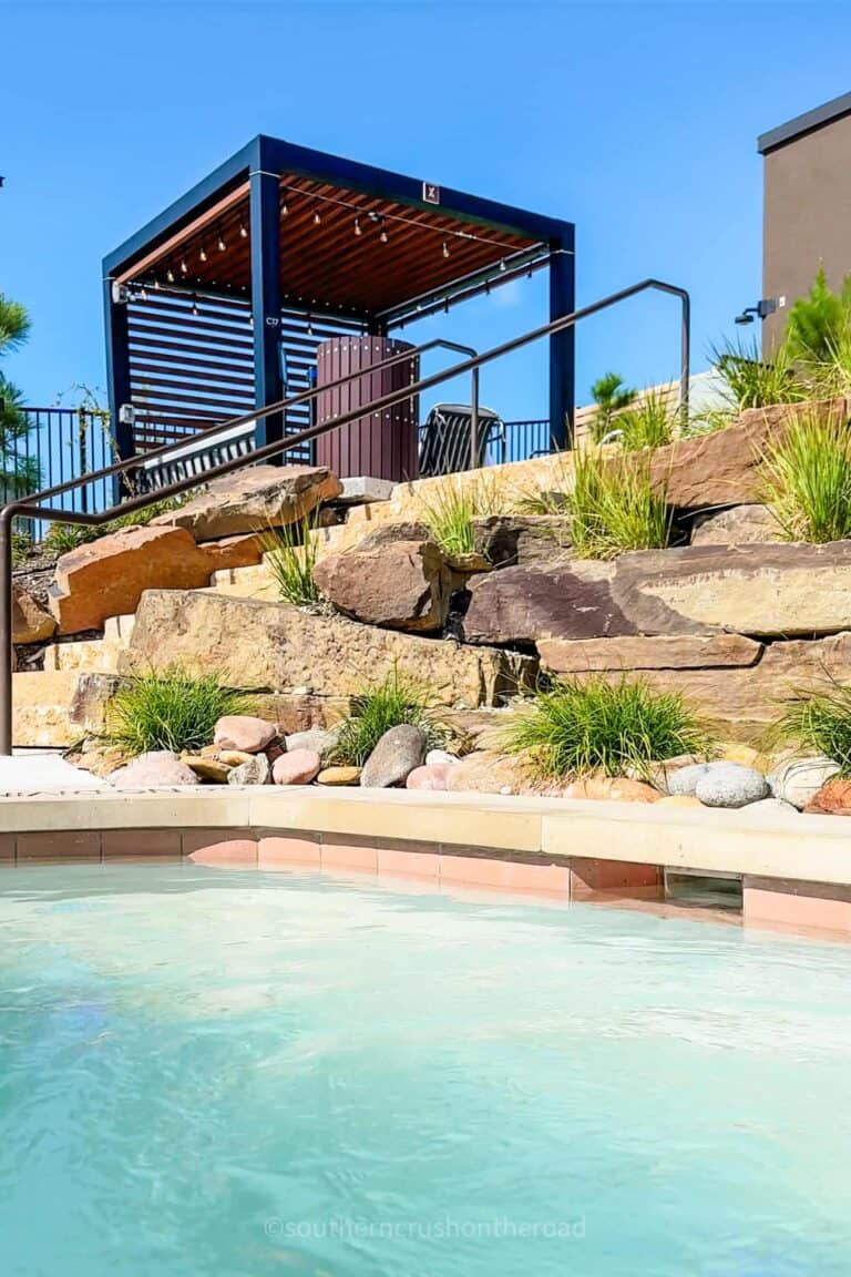 WorldSprings: A Perfect Day Trip to Plano's New 'Social Soak ...